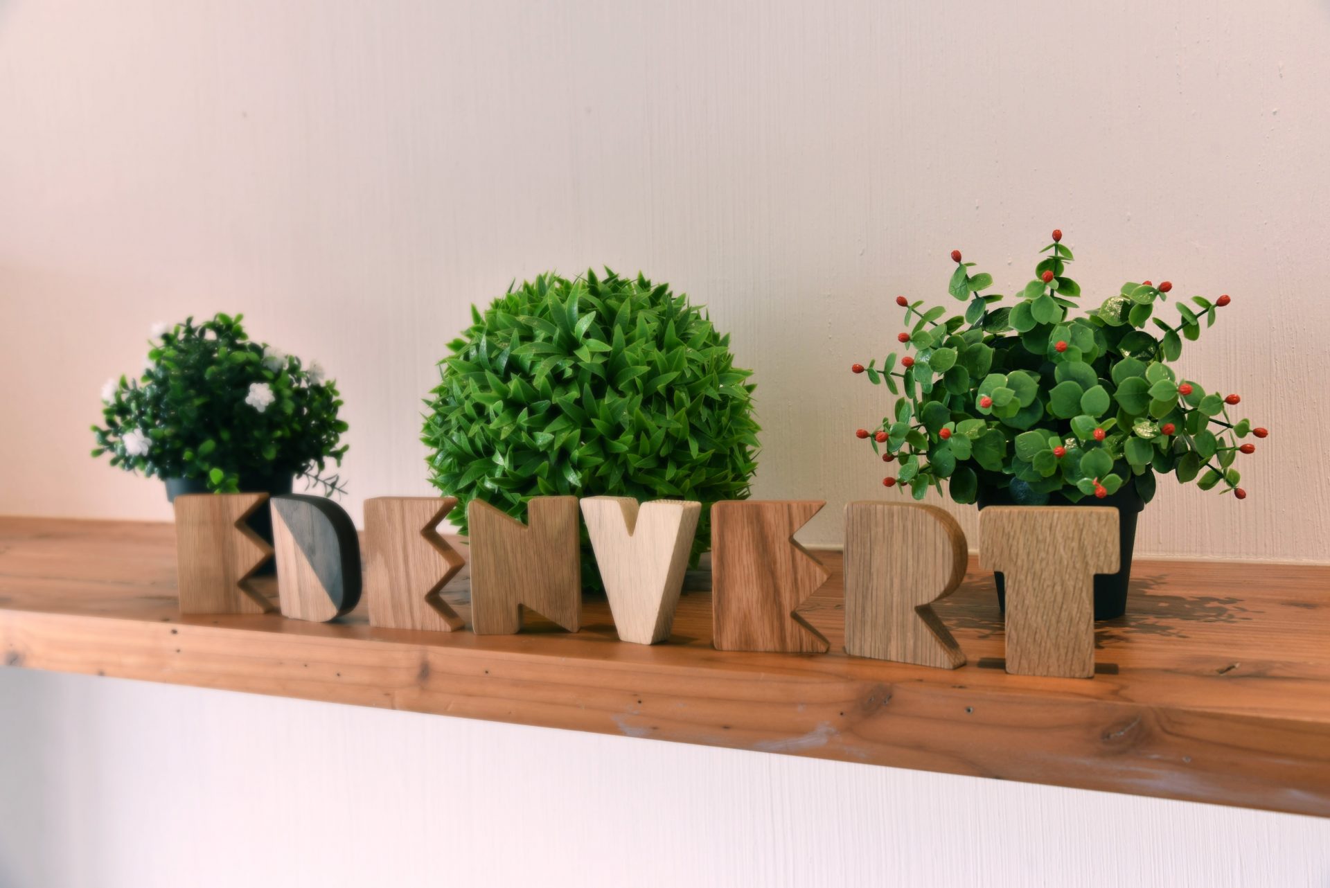 Indoor Decoration With Artificial Topiary - EdenVert